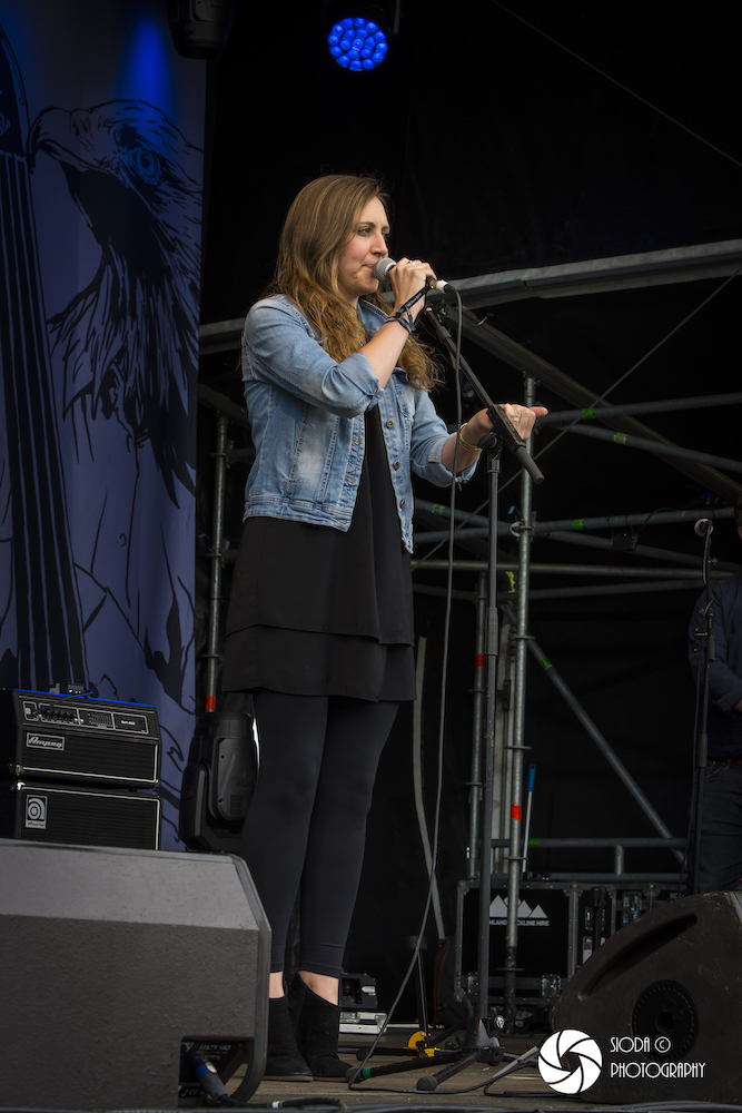 Siobhan Miller at The Gathering 2019 - Images - IGigs