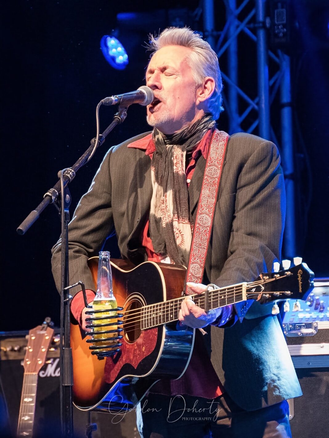 Marty Mone at Strathpeffer - Images - IGigs