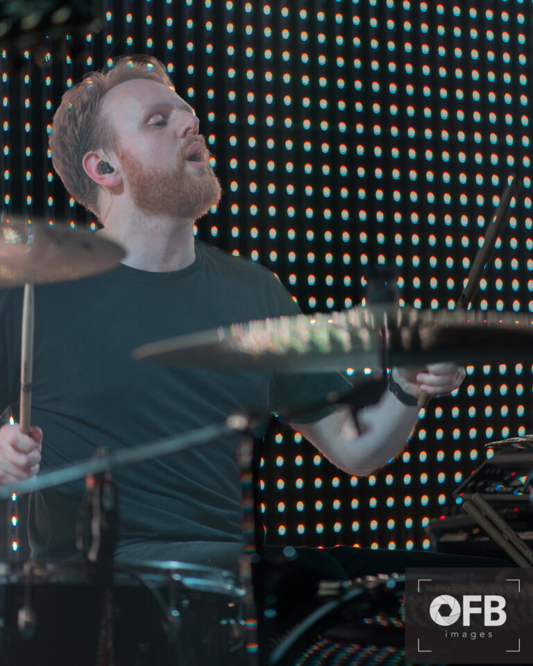 Iain McLaughlin & The Outsiders 2/3/24 - Images - IGigs